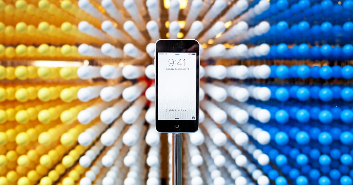 How to Raise Media-Savvy Kids in the Digital Age