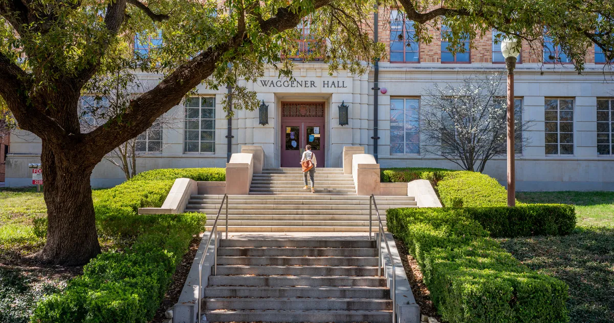 Why the University of Texas System is Offering Microcredentials to Students — For Free
