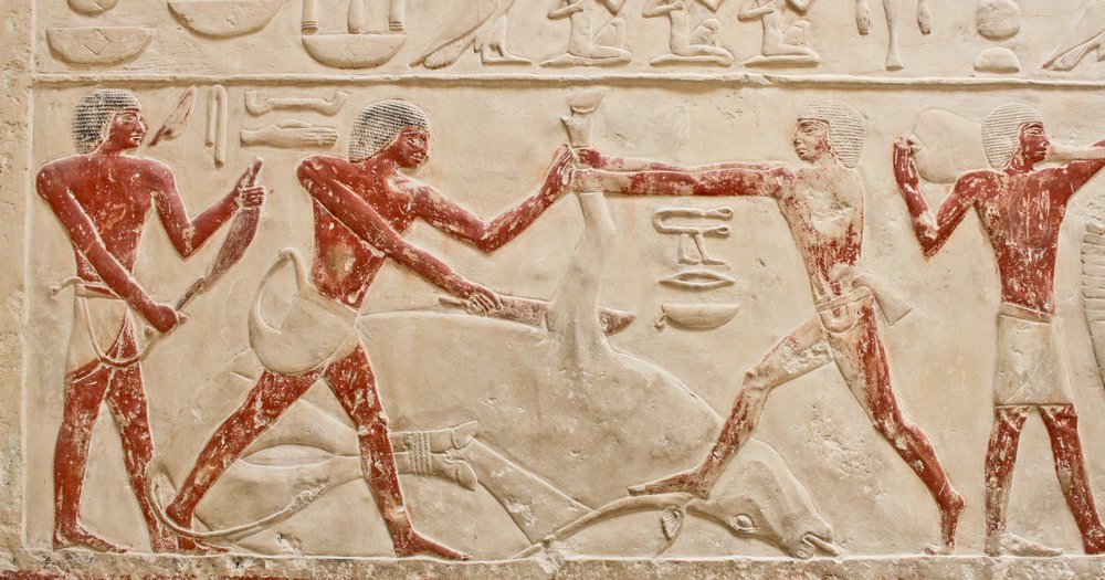 The Monuments Men of Mentions and Moments